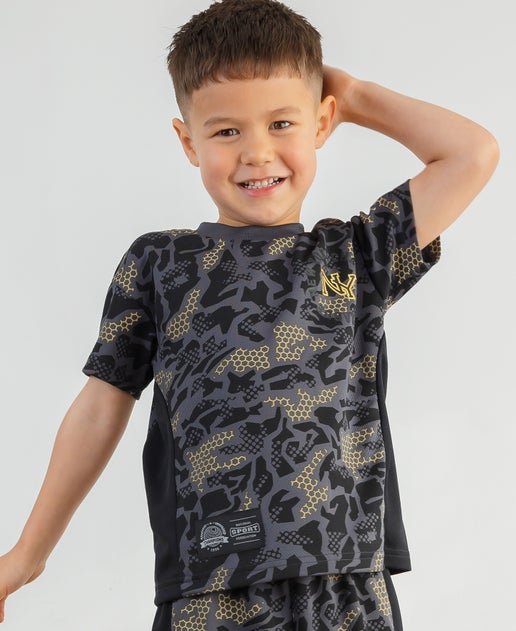 Little Kids' All Over Print Sporty Mesh Side Stripe Tee in Black/gold ...